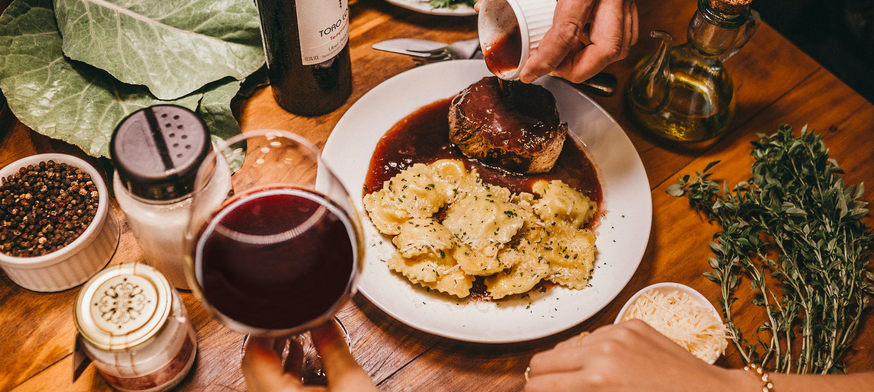 Home [run-restaurant.stregishongkong.com]